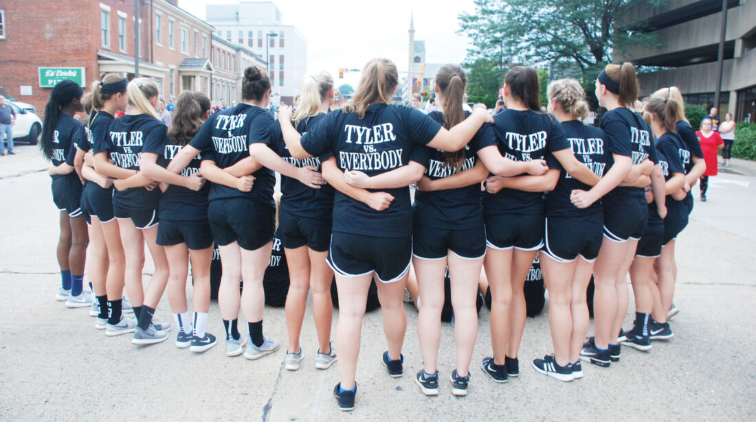 Relay the Message: News and Sentinel Two-Mile Race can be a team affair ...